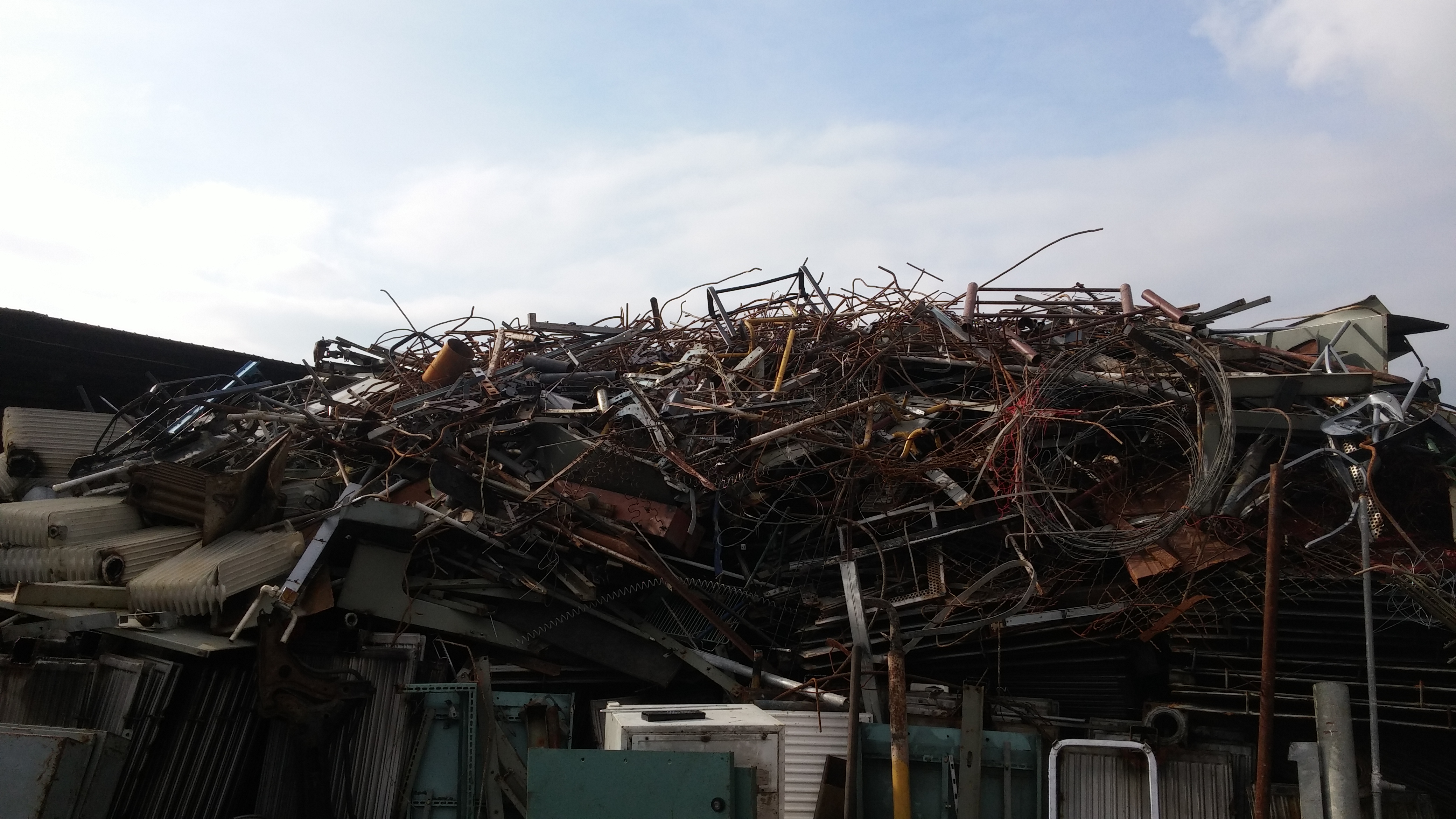 Reciklaža | TRGOSIROVINA doo - reciklaža i otkup sekundarnih sirovina ...